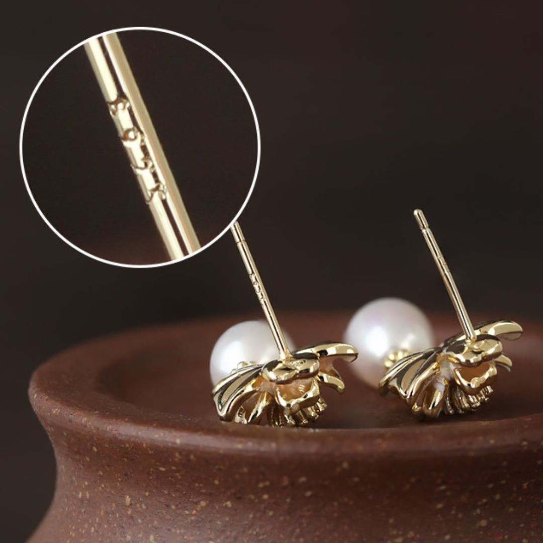 Sakura Pearl Earrings - The Chubby Paw